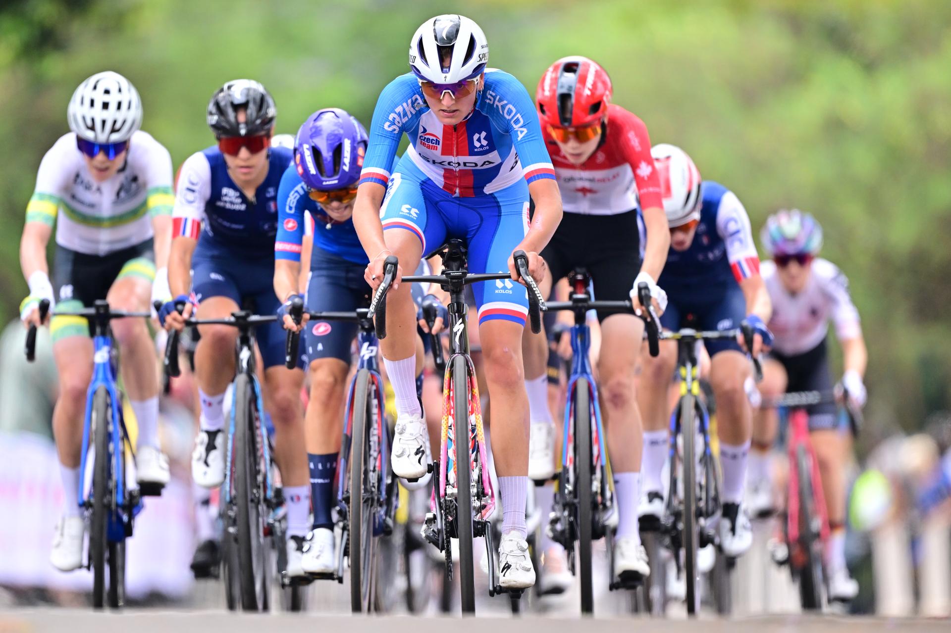 Mondiaux de cyclisme - La Française Célia Gery remporte le titre ...