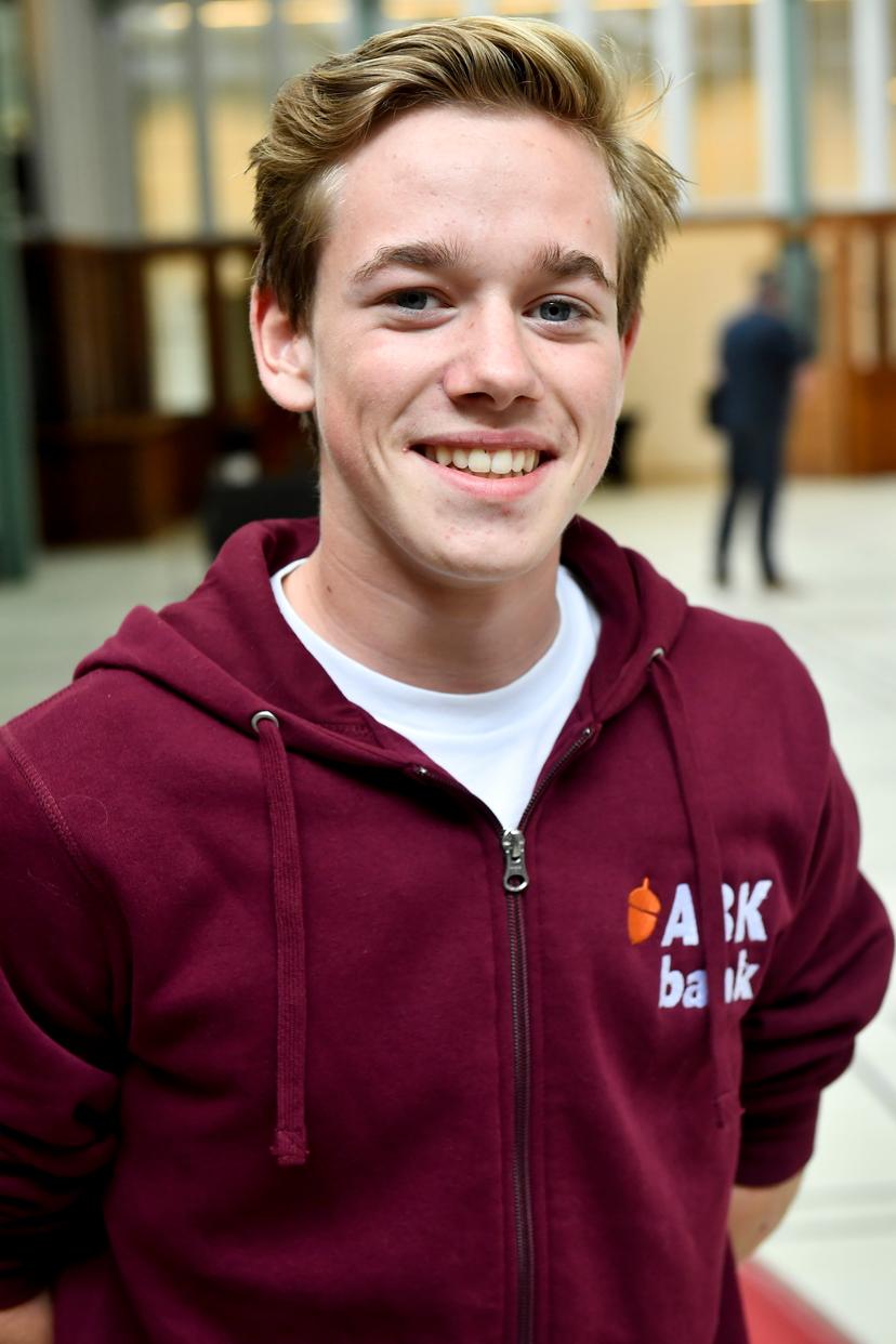 Exact Cross - Del Carmen Alvarado résiste à la neige à Mol et décroche ...