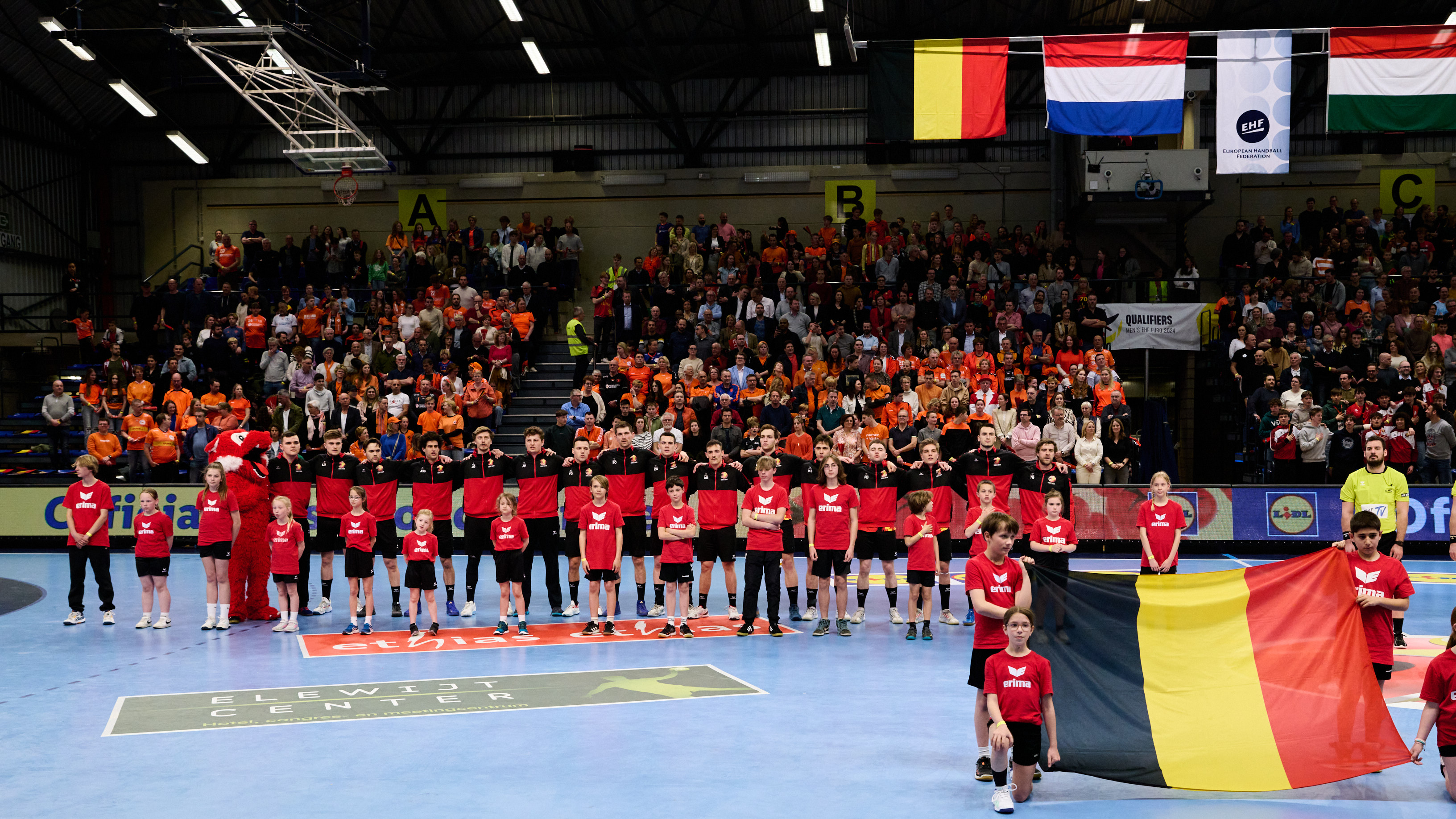 Nederland wint overtuigend van België in het handbal | StarSportTV